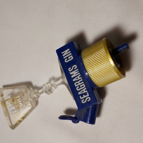 Vintage Seagrams Gin Bottle Pourer | Kitchen | Vintage Seagrams Extra ...